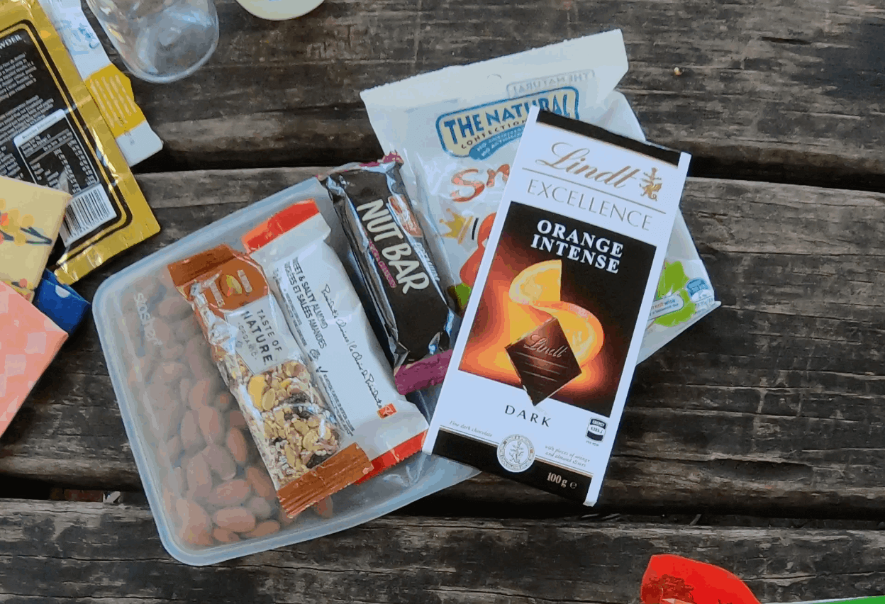What Food to take Hiking - Easy, Simple and Tasty ideas - Lotsafreshair