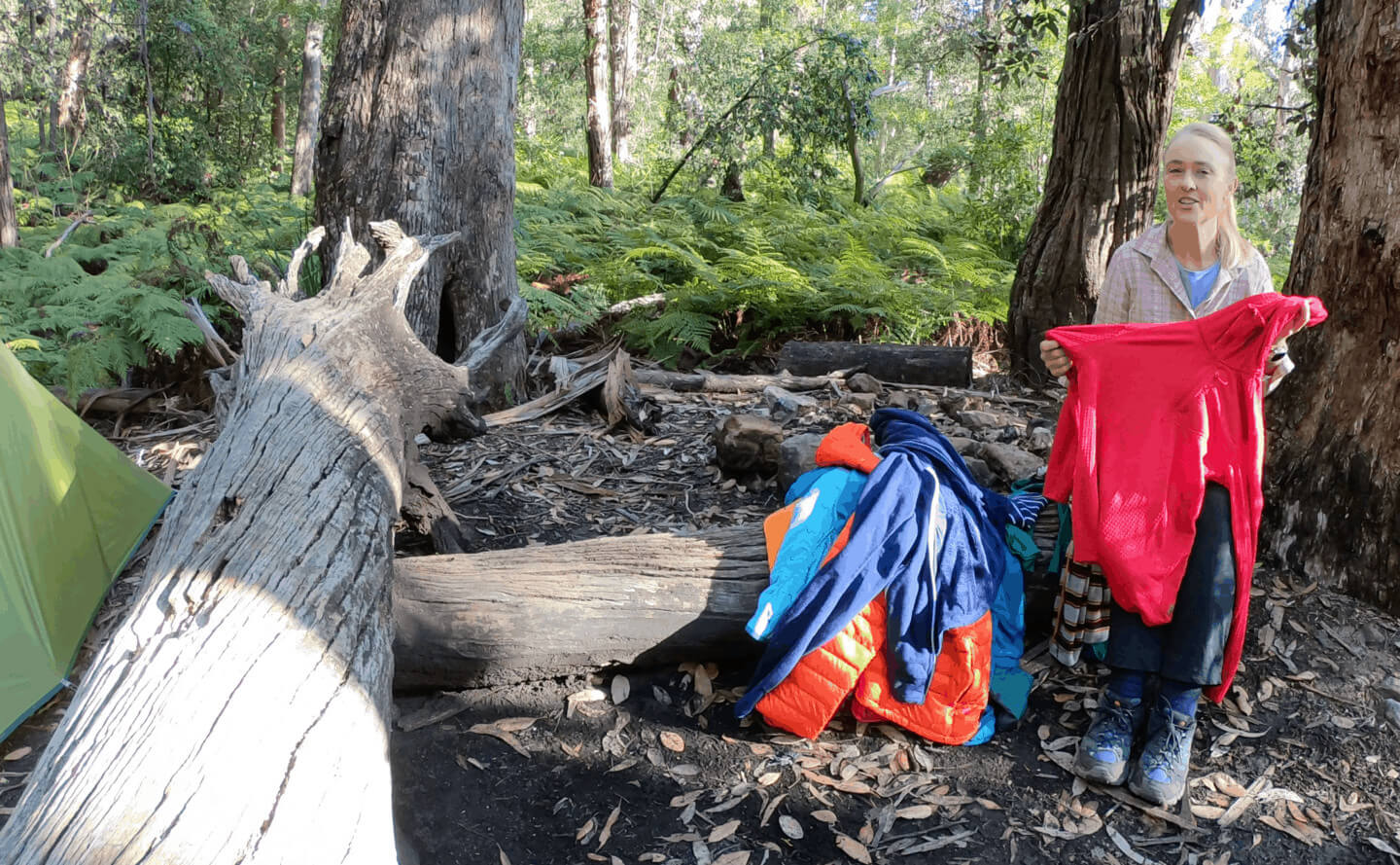 Best clothes for hiking - What clothes to wear hiking Lotsafreshair