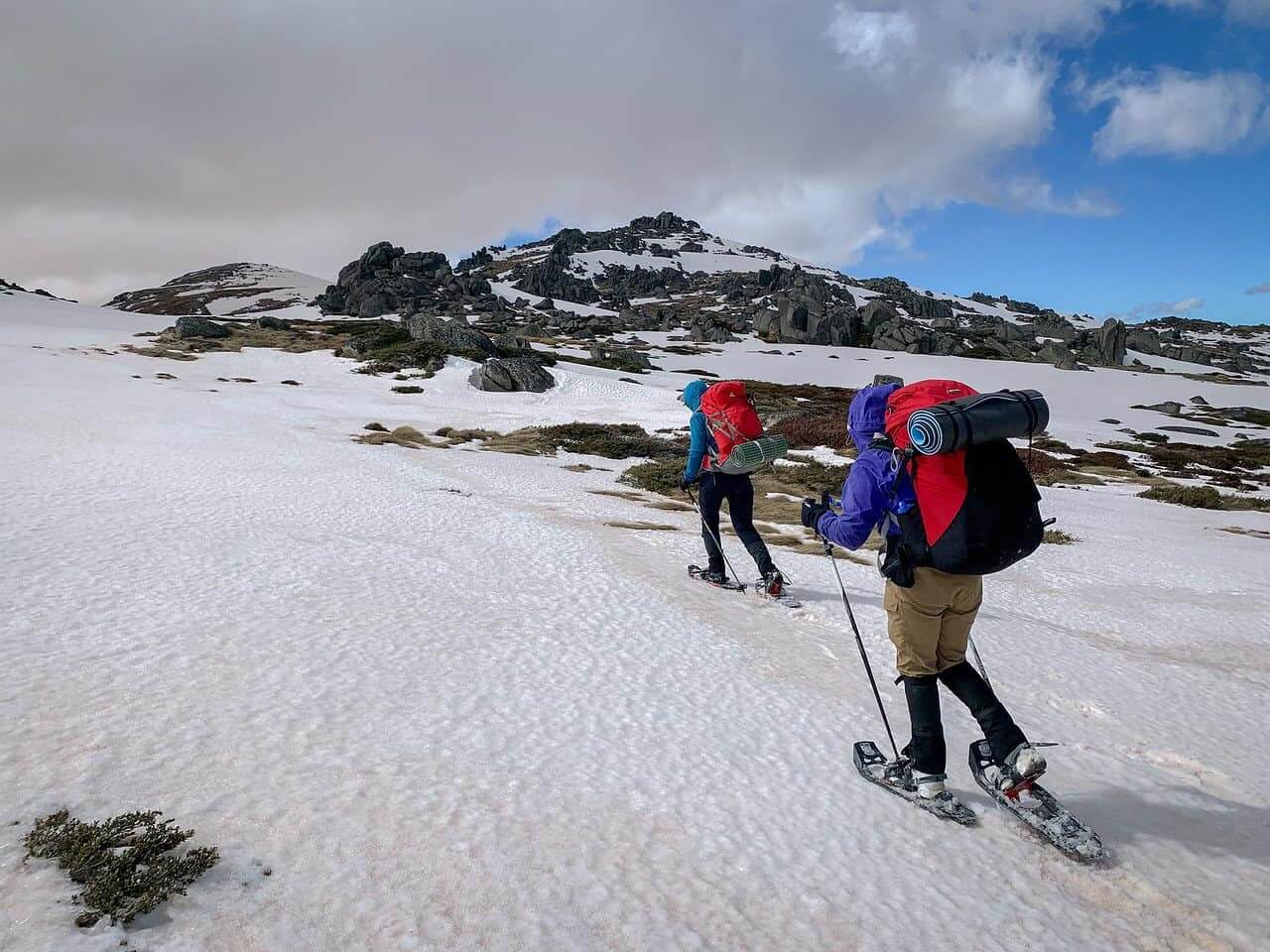 Beginners guide to camping in the snow - Gear - Equipment - Lotsafreshair